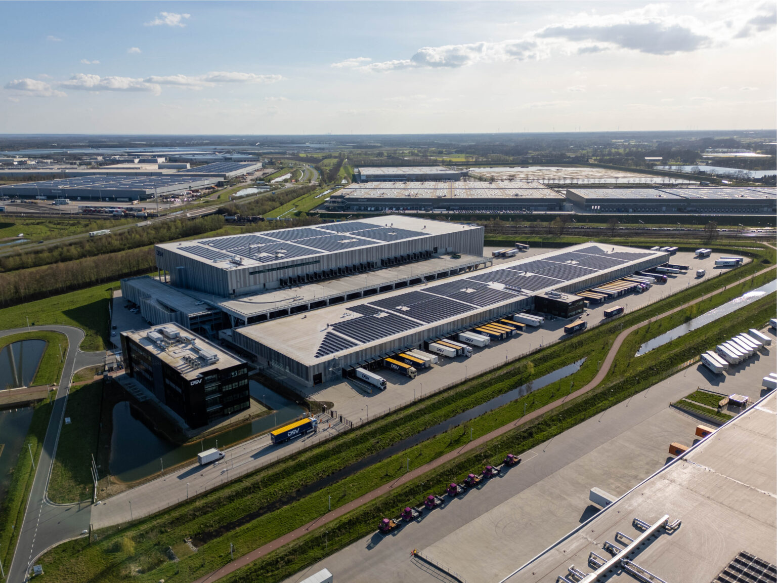 Dsv Venlo nieuwbouw: de toekomst van distributiecentra in Nederland